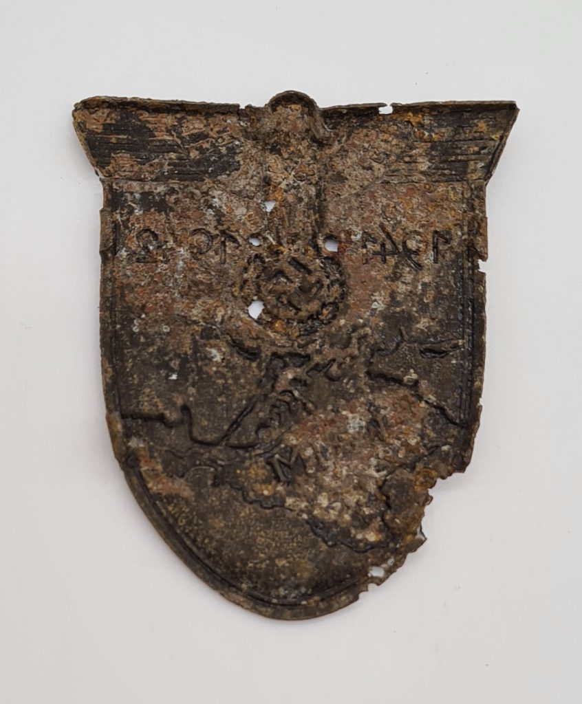 Relic Krim shield - Panzertruppe Collectables