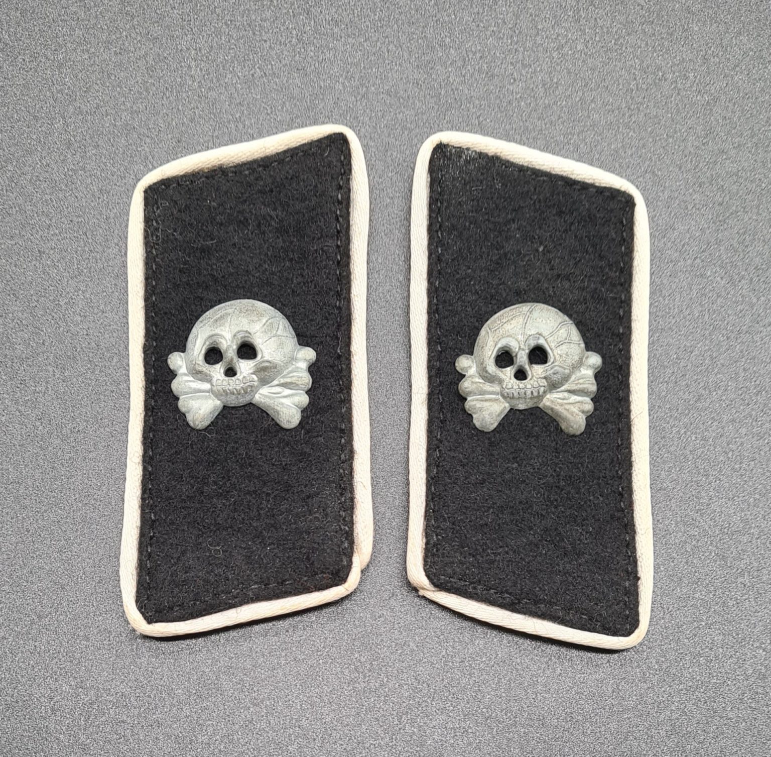 Panzer Fhurer-Hauptquatier / Herman Goering collar tabs - Panzertruppe ...