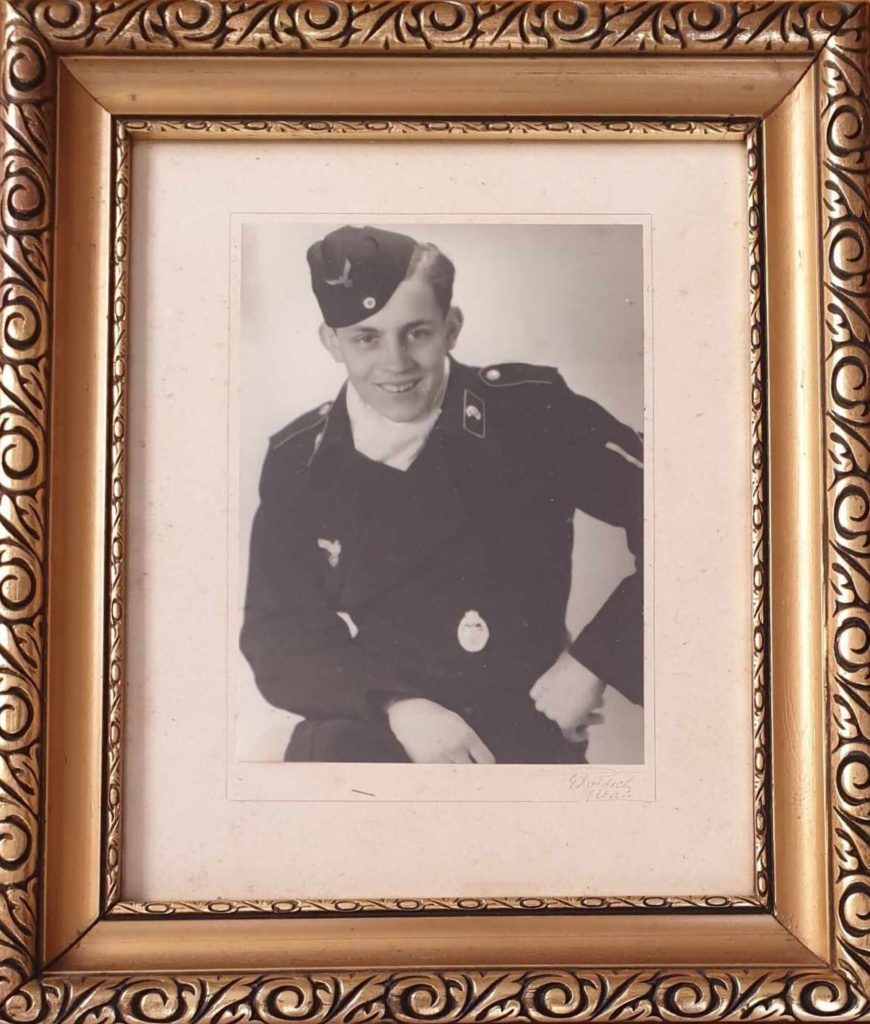 Panzer portrait and document group - Panzertruppe Collectables