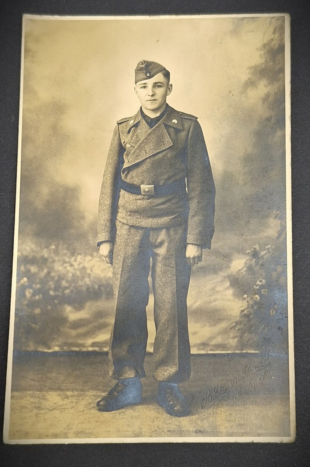 Sturmgeschütz portrait - Panzertruppe Collectables